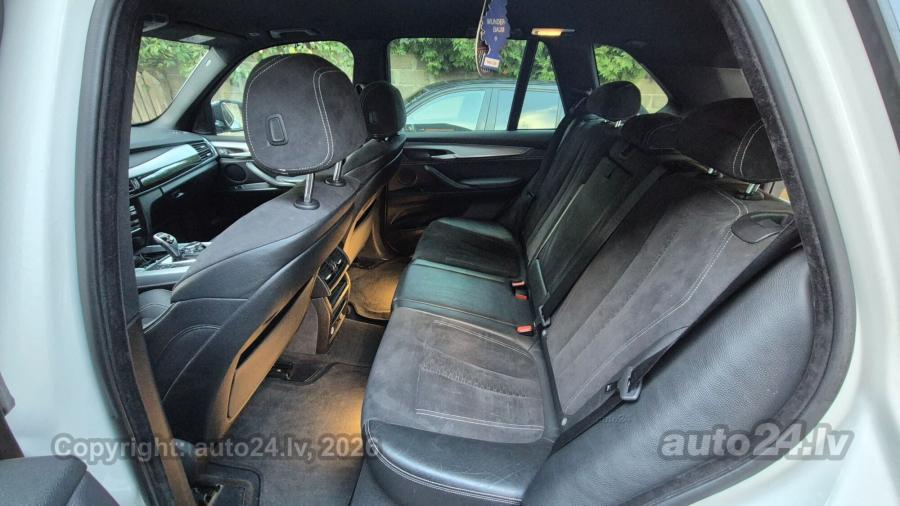 Balts BMW X5 2016 Tallina, ar dzinēja tilpumu 3.00 L un nobraukumu 207 tūkst. km par 25900 €, foto 12 vietnē AUTOMOTO.COM.LV