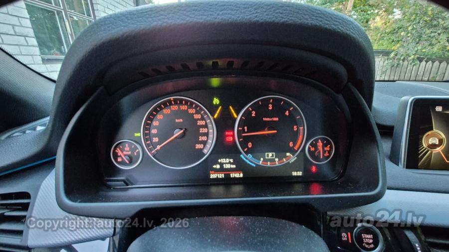 Balts BMW X5 2016 Tallina, ar dzinēja tilpumu 3.00 L un nobraukumu 207 tūkst. km par 25900 €, foto 13 vietnē AUTOMOTO.COM.LV