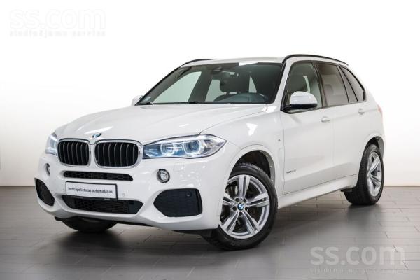 Balts BMW X5 2017 Rīga, ar dzinēja tilpumu 3.00 L un nobraukumu 239 tūkst. km par 26900 €, foto 1 vietnē AUTOMOTO.COM.LV