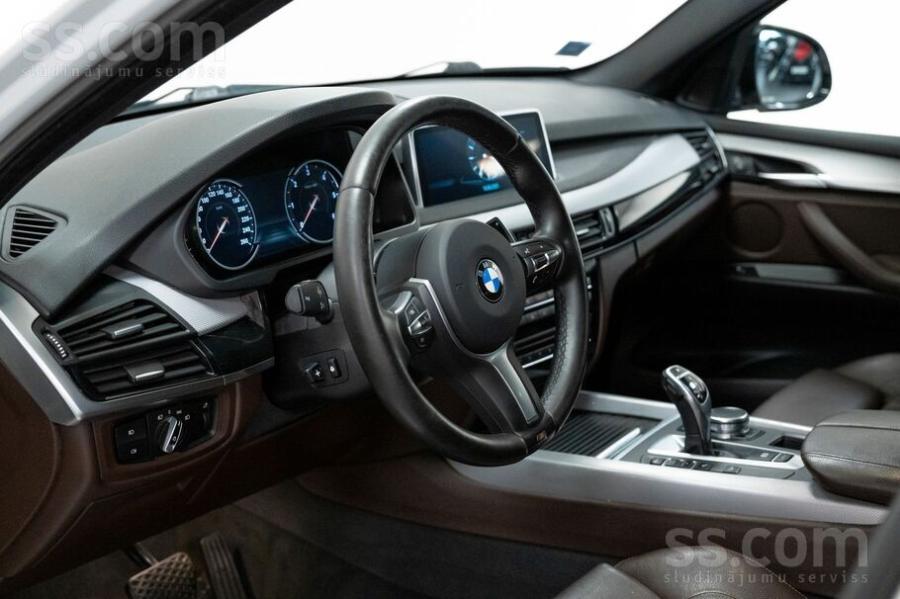 Balts BMW X5 2017 Rīga, ar dzinēja tilpumu 3.00 L un nobraukumu 239 tūkst. km par 26900 €, foto 8 vietnē AUTOMOTO.COM.LV