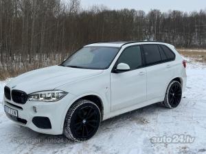 White BMW X5 2017 in Tallinn, with an engine capacity of 3.00 L and mileage of 217 thousand km for 25900 €, photo 7 on AUTOMOTO.COM.LV