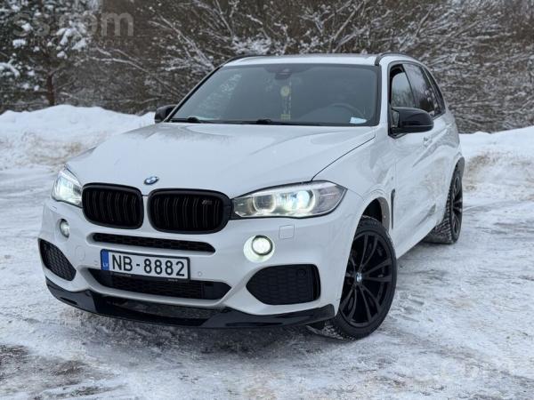 Balts BMW X5 2017 Daugavpils, ar dzinēja tilpumu 3.00 L un nobraukumu 157 tūkst. km par 29000 €, foto 1 vietnē AUTOMOTO.COM.LV