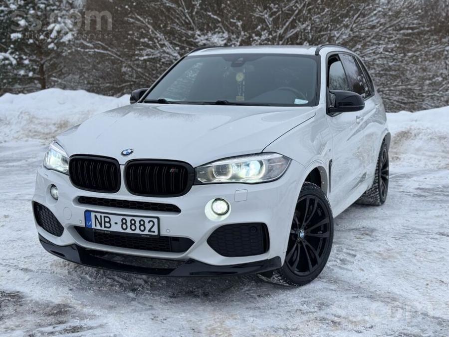 Balts BMW X5 2017 Daugavpils, ar dzinēja tilpumu 3.00 L un nobraukumu 157 tūkst. km par 29000 €, foto 1 vietnē AUTOMOTO.COM.LV