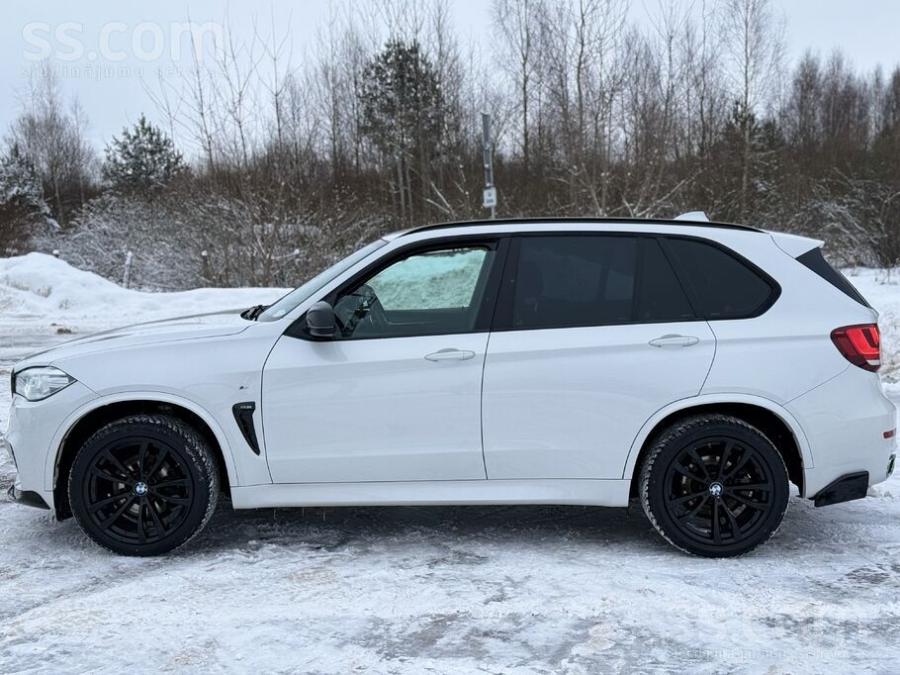 Balts BMW X5 2017 Daugavpils, ar dzinēja tilpumu 3.00 L un nobraukumu 157 tūkst. km par 29000 €, foto 3 vietnē AUTOMOTO.COM.LV