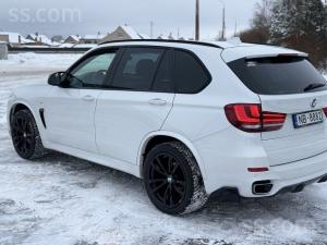 Balts BMW X5 2017 Daugavpils, ar dzinēja tilpumu 3.00 L un nobraukumu 157 tūkst. km par 29000 €, foto 4 vietnē AUTOMOTO.COM.LV