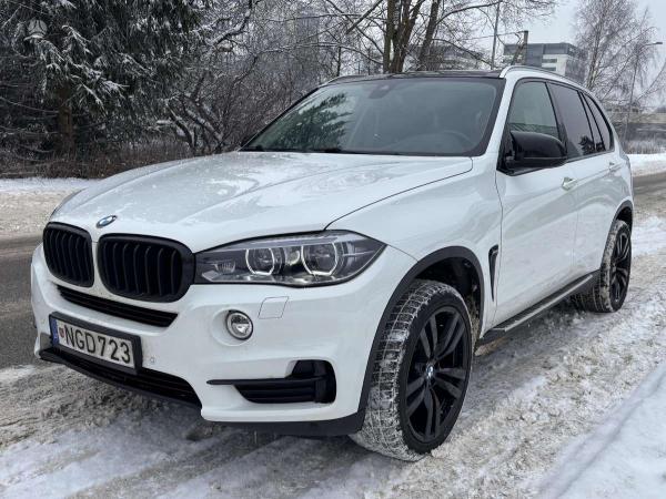 Balts BMW X5 2017 Viļņa, ar dzinēja tilpumu 2.99 L un nobraukumu 345 tūkst. km par 23500 €, foto 1 vietnē AUTOMOTO.COM.LV