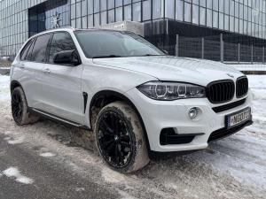 Balts BMW X5 2017 Viļņa, ar dzinēja tilpumu 2.99 L un nobraukumu 345 tūkst. km par 23500 €, foto 4 vietnē AUTOMOTO.COM.LV