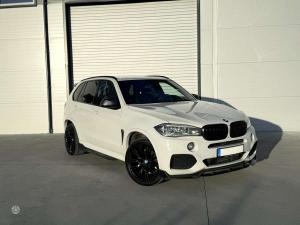 White BMW X5 2017 in Mazeikiai, with an engine capacity of 3.00 L and mileage of 200 thousand km for 24999 €, photo 2 on AUTOMOTO.COM.LV