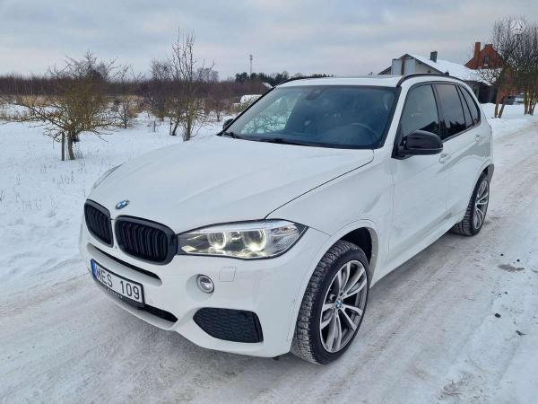 White BMW X5 2017 in Kaunas, with an engine capacity of 2.98 L and mileage of 133 thousand km for 21000 €, photo 2 on AUTOMOTO.COM.LV