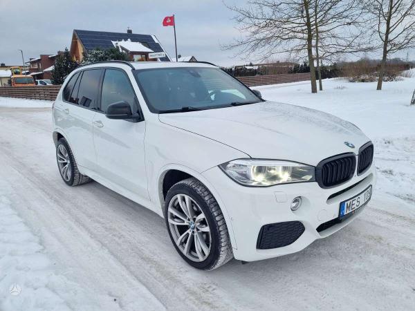 White BMW X5 2017 in Kaunas, with an engine capacity of 2.98 L and mileage of 133 thousand km for 21000 €, photo 6 on AUTOMOTO.COM.LV