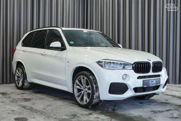 White BMW X5 2017 in Marijampole, with an engine capacity of 3.00 L and mileage of 259 thousand km for 25950 €, photo 1 on AUTOMOTO.COM.LV