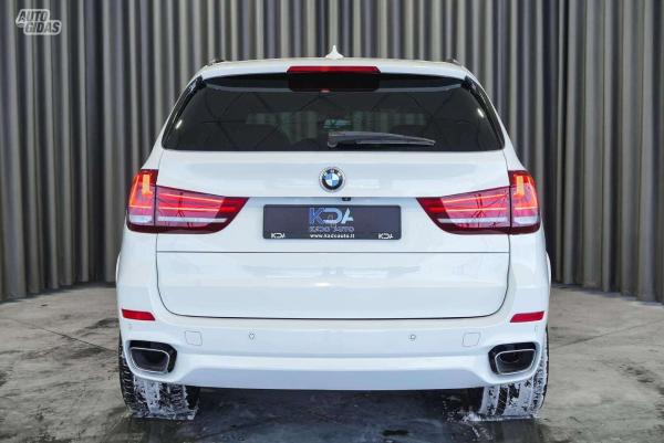 White BMW X5 2017 in Marijampole, with an engine capacity of 3.00 L and mileage of 259 thousand km for 25950 €, photo 10 on AUTOMOTO.COM.LV