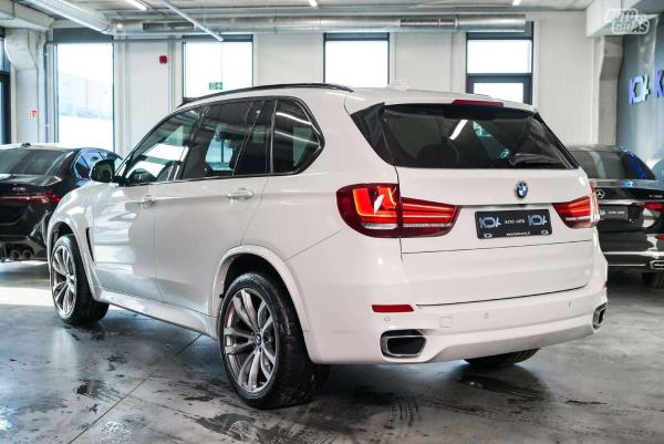 Balts BMW X5 2017 Marijampole, ar dzinēja tilpumu 3.00 L un nobraukumu 259 tūkst. km par 25250 €, foto 8 vietnē AUTOMOTO.COM.LV