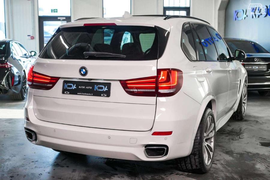 Balts BMW X5 2017 Marijampole, ar dzinēja tilpumu 3.00 L un nobraukumu 259 tūkst. km par 25850 €, foto 11 vietnē AUTOMOTO.COM.LV