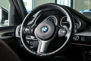 Balts BMW X5 2017 Marijampole, ar dzinēja tilpumu 3.00 L un nobraukumu 259 tūkst. km par 25850 €, foto 19 vietnē AUTOMOTO.COM.LV