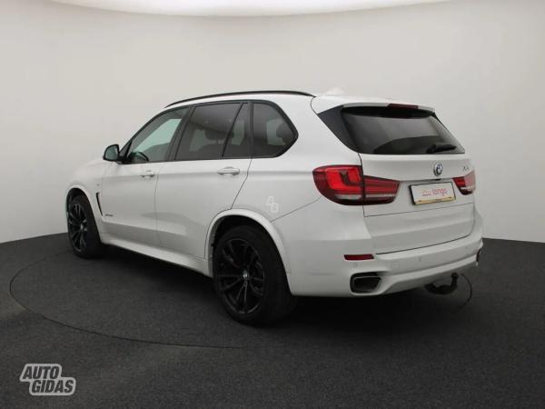 Balts BMW X5 2017 Viļņa, ar dzinēja tilpumu 3.00 L un nobraukumu 159 tūkst. km par 26699 €, foto 7 vietnē AUTOMOTO.COM.LV