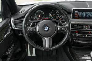 White BMW X5 2017 in Vilnius, with an engine capacity of 3.00 L and mileage of 141 thousand km for 23950 €, photo 23 on AUTOMOTO.COM.LV