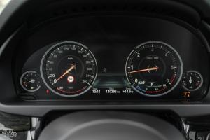 White BMW X5 2017 in Vilnius, with an engine capacity of 3.00 L and mileage of 141 thousand km for 23950 €, photo 27 on AUTOMOTO.COM.LV
