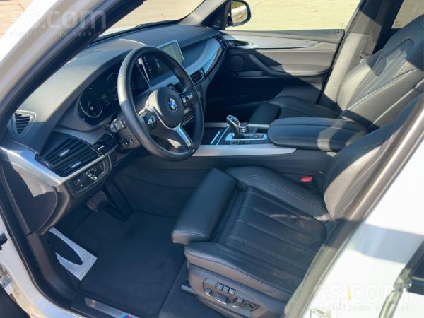 Balts BMW X5 2017 Rīga, ar dzinēja tilpumu 3.00 L un nobraukumu 237 tūkst. km par 25550 €, foto 10 vietnē AUTOMOTO.COM.LV