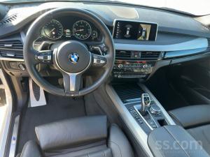 Balts BMW X5 2017 Rīga, ar dzinēja tilpumu 3.00 L un nobraukumu 237 tūkst. km par 25550 €, foto 12 vietnē AUTOMOTO.COM.LV