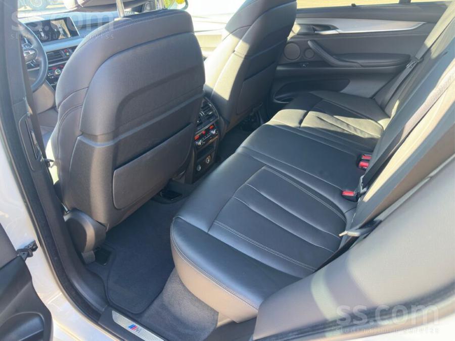 Balts BMW X5 2017 Rīga, ar dzinēja tilpumu 3.00 L un nobraukumu 237 tūkst. km par 25550 €, foto 16 vietnē AUTOMOTO.COM.LV