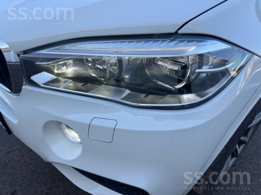 Balts BMW X5 2017 Rīga, ar dzinēja tilpumu 3.00 L un nobraukumu 237 tūkst. km par 25550 €, foto 21 vietnē AUTOMOTO.COM.LV