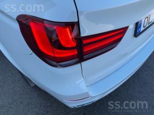 Balts BMW X5 2017 Rīga, ar dzinēja tilpumu 3.00 L un nobraukumu 237 tūkst. km par 25550 €, foto 22 vietnē AUTOMOTO.COM.LV