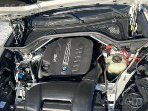 Balts BMW X5 2017 Rīga, ar dzinēja tilpumu 3.00 L un nobraukumu 237 tūkst. km par 25550 €, foto 23 vietnē AUTOMOTO.COM.LV