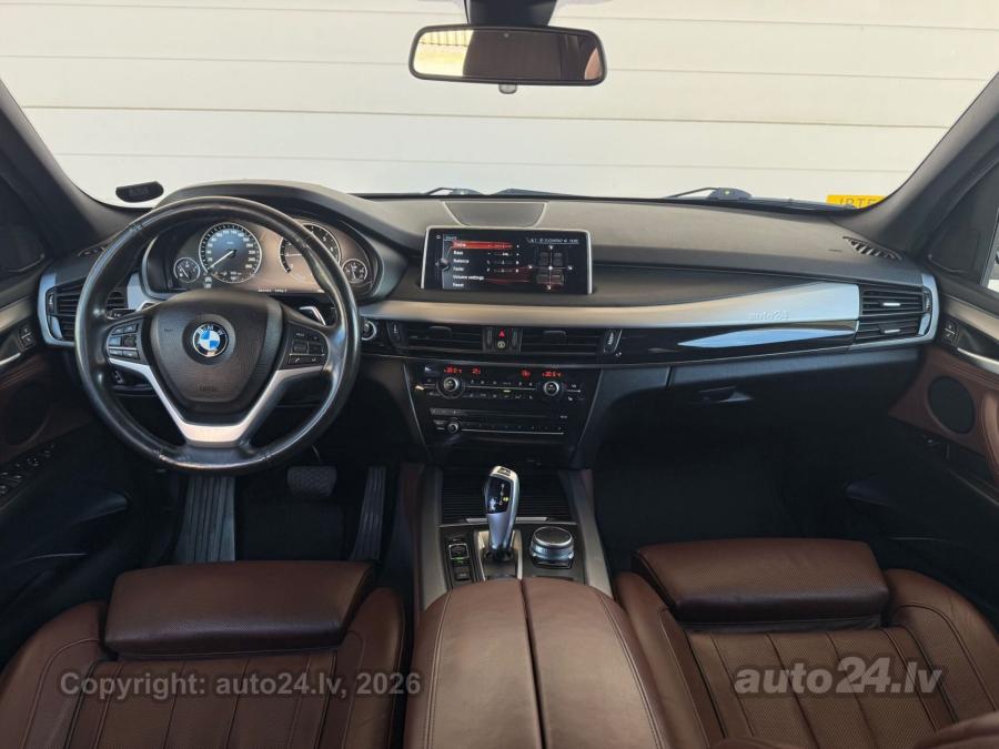 Balts BMW X5 2017 Tallina, ar dzinēja tilpumu 2.00 L un nobraukumu 201 tūkst. km par 16490 €, foto 9 vietnē AUTOMOTO.COM.LV
