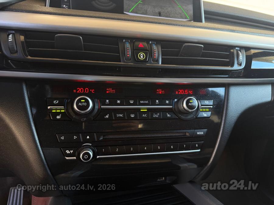 Balts BMW X5 2017 Tallina, ar dzinēja tilpumu 2.00 L un nobraukumu 201 tūkst. km par 16490 €, foto 17 vietnē AUTOMOTO.COM.LV