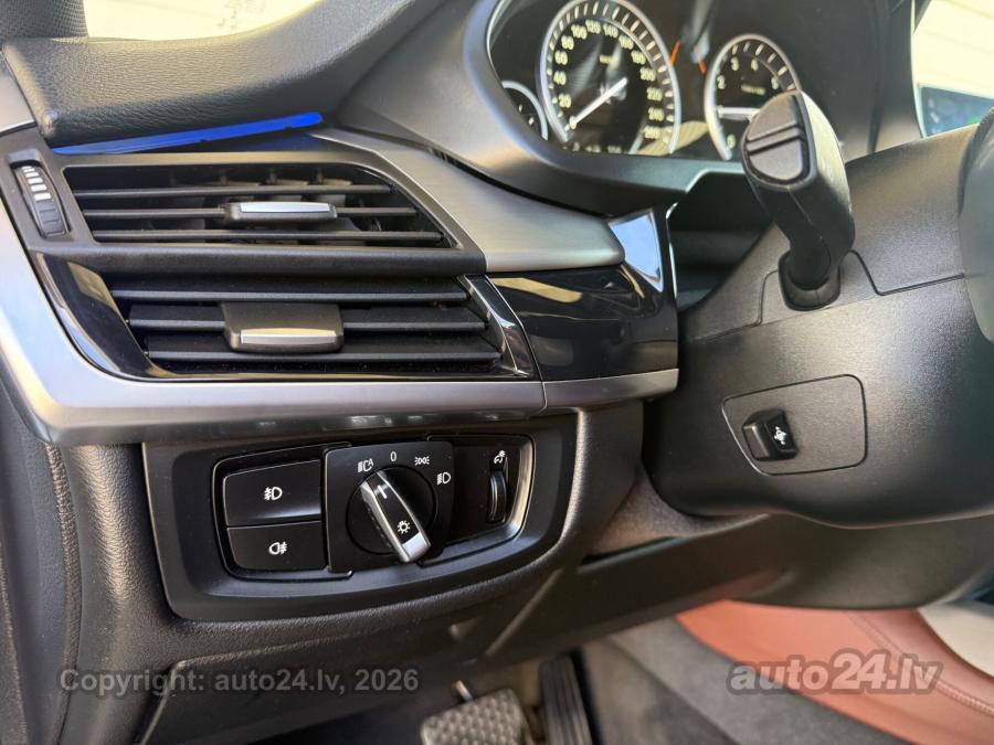 Balts BMW X5 2017 Tallina, ar dzinēja tilpumu 2.00 L un nobraukumu 201 tūkst. km par 16490 €, foto 19 vietnē AUTOMOTO.COM.LV