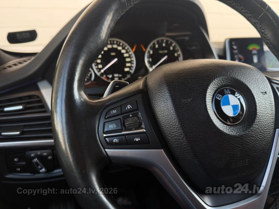 Balts BMW X5 2017 Tallina, ar dzinēja tilpumu 2.00 L un nobraukumu 201 tūkst. km par 16490 €, foto 20 vietnē AUTOMOTO.COM.LV