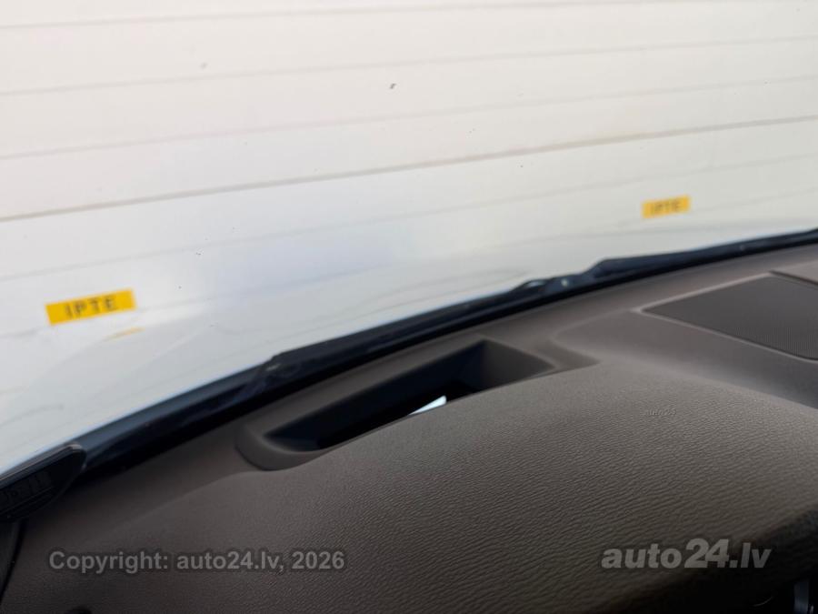Balts BMW X5 2017 Tallina, ar dzinēja tilpumu 2.00 L un nobraukumu 201 tūkst. km par 16490 €, foto 22 vietnē AUTOMOTO.COM.LV