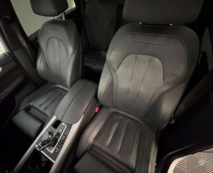 Balts BMW X5 2017 Marijampole, ar dzinēja tilpumu 2.99 L un nobraukumu 186 tūkst. km par 25999 €, foto 23 vietnē AUTOMOTO.COM.LV