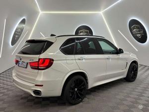 Balts BMW X5 2017 Marijampole, ar dzinēja tilpumu 2.99 L un nobraukumu 186 tūkst. km par 25999 €, foto 32 vietnē AUTOMOTO.COM.LV