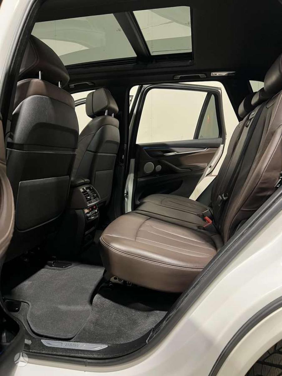 Balts BMW X5 2017 Klaipėda, ar dzinēja tilpumu 2.99 L un nobraukumu 164 tūkst. km par 25999 €, foto 10 vietnē AUTOMOTO.COM.LV