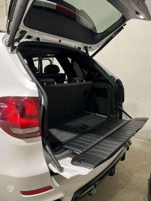 Balts BMW X5 2017 Klaipėda, ar dzinēja tilpumu 2.99 L un nobraukumu 164 tūkst. km par 25999 €, foto 13 vietnē AUTOMOTO.COM.LV