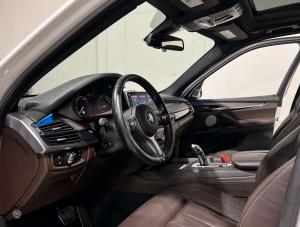 Balts BMW X5 2017 Klaipėda, ar dzinēja tilpumu 2.99 L un nobraukumu 164 tūkst. km par 25999 €, foto 14 vietnē AUTOMOTO.COM.LV