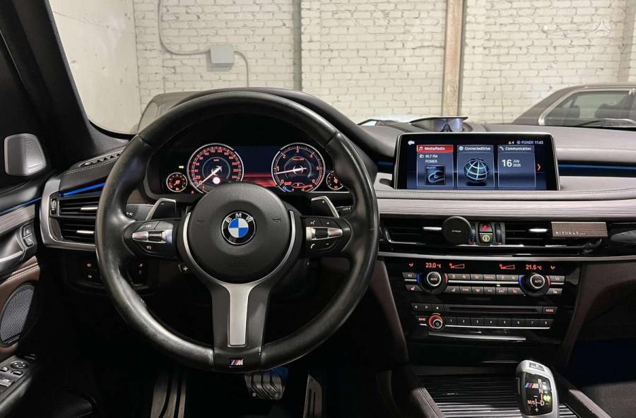 Balts BMW X5 2017 Klaipėda, ar dzinēja tilpumu 2.99 L un nobraukumu 164 tūkst. km par 25999 €, foto 26 vietnē AUTOMOTO.COM.LV