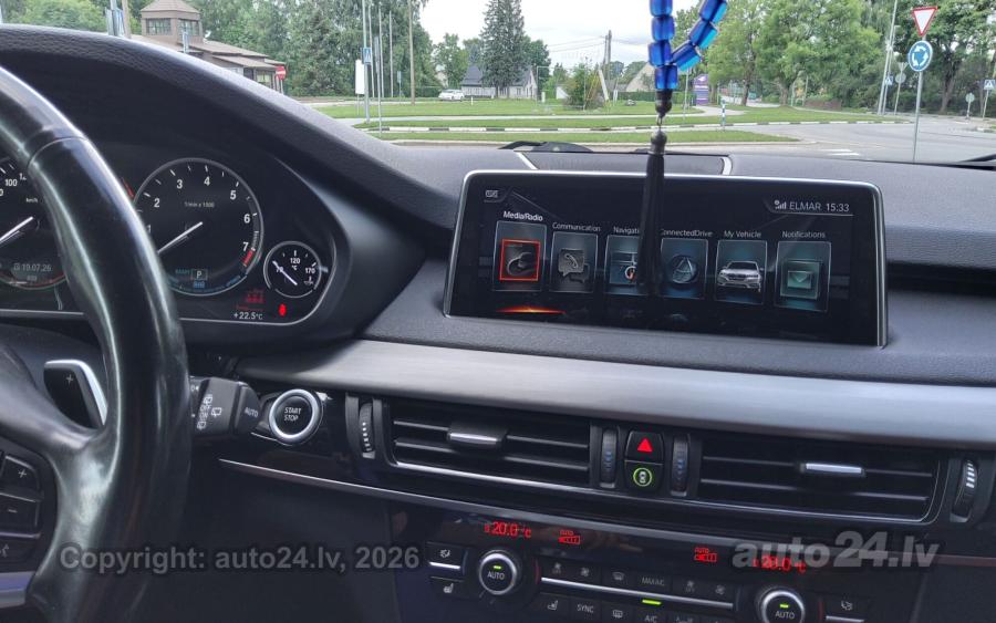 Balts BMW X5 2017 Tallina, ar dzinēja tilpumu 2.00 L un nobraukumu 200 tūkst. km par 17400 €, foto 4 vietnē AUTOMOTO.COM.LV