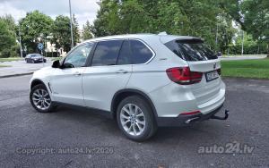 Balts BMW X5 2017 Tallina, ar dzinēja tilpumu 2.00 L un nobraukumu 200 tūkst. km par 17400 €, foto 5 vietnē AUTOMOTO.COM.LV