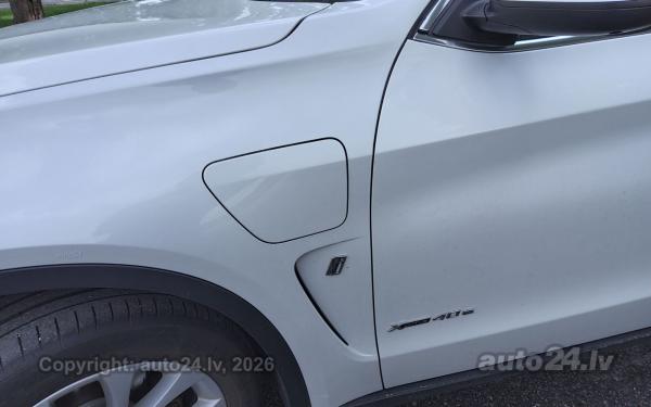 Белый БМВ Х5 2017 в Таллин, объемом двигателя 2.00 л и пробегом 200 тыс. км за 17400 €, фото 6 на AUTOMOTO.COM.LV