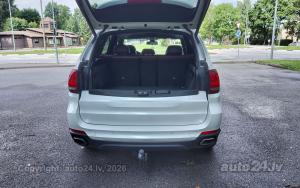 Balts BMW X5 2017 Tallina, ar dzinēja tilpumu 2.00 L un nobraukumu 200 tūkst. km par 17400 €, foto 9 vietnē AUTOMOTO.COM.LV