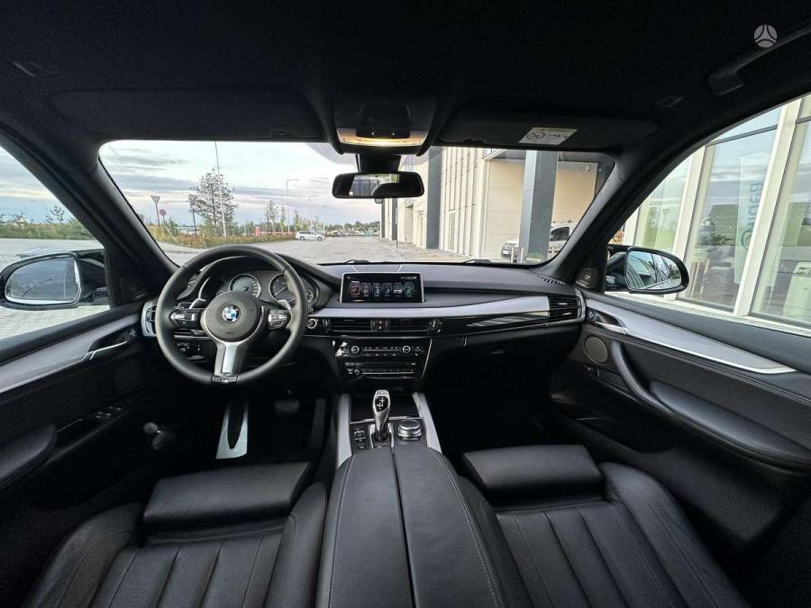 White BMW X5 2017 in Vilnius, with an engine capacity of 2.99 L and mileage of 252 thousand km for 21300 €, photo 22 on AUTOMOTO.COM.LV