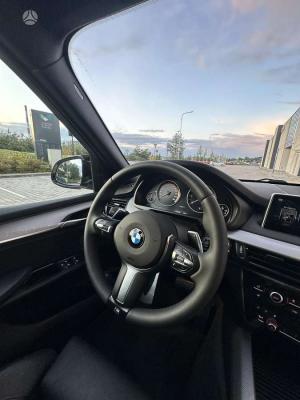 White BMW X5 2017 in Vilnius, with an engine capacity of 2.99 L and mileage of 252 thousand km for 21300 €, photo 33 on AUTOMOTO.COM.LV