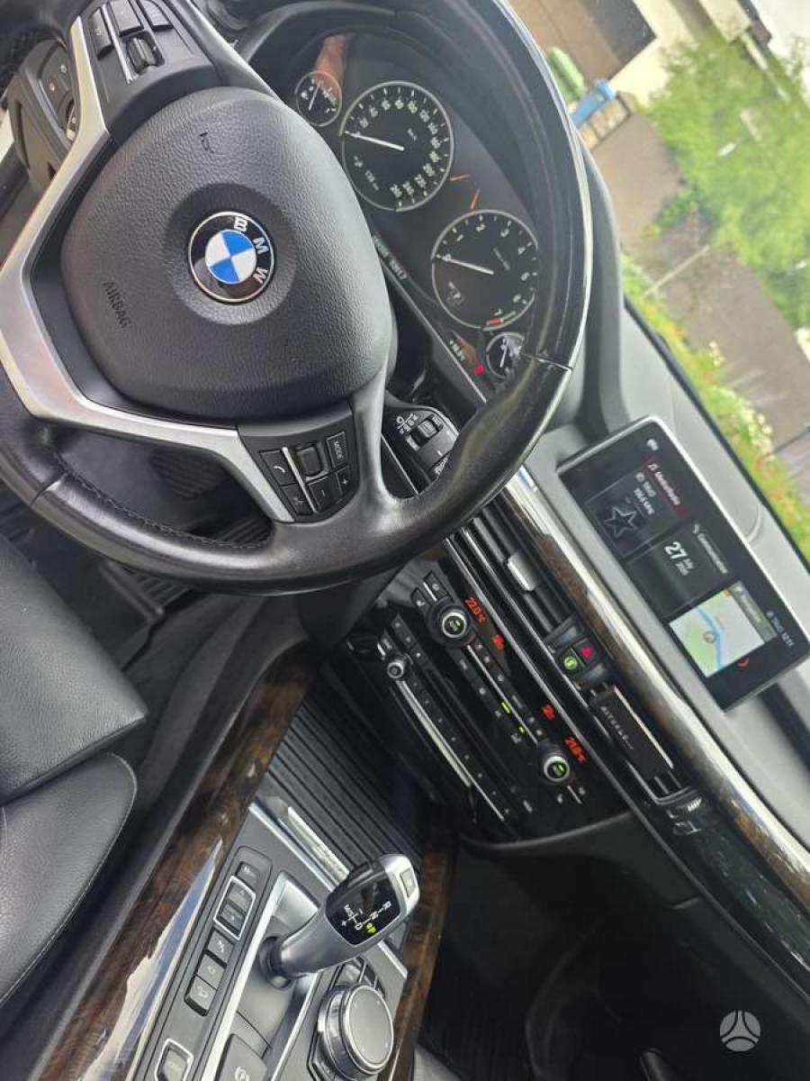 Balts BMW X5 2017 Kauņa, ar dzinēja tilpumu 2.00 L un nobraukumu 189 tūkst. km par 21700 €, foto 12 vietnē AUTOMOTO.COM.LV