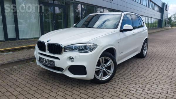 Balts BMW X5 2017 Tukums, ar dzinēja tilpumu 3.00 L un nobraukumu 191 tūkst. km par 22400 €, foto 1 vietnē AUTOMOTO.COM.LV