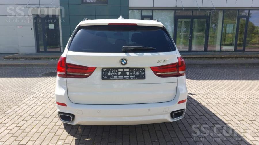 Balts BMW X5 2017 Tukums, ar dzinēja tilpumu 3.00 L un nobraukumu 191 tūkst. km par 22400 €, foto 7 vietnē AUTOMOTO.COM.LV