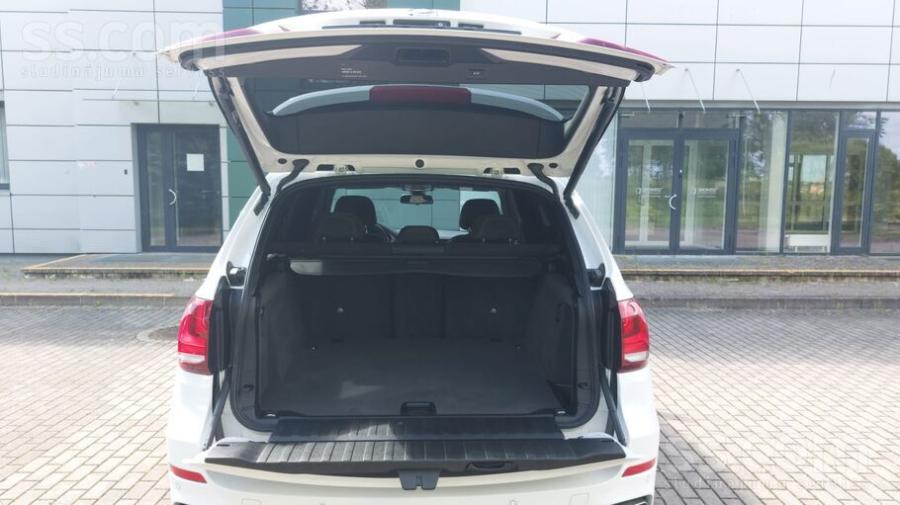 Balts BMW X5 2017 Tukums, ar dzinēja tilpumu 3.00 L un nobraukumu 191 tūkst. km par 22400 €, foto 30 vietnē AUTOMOTO.COM.LV
