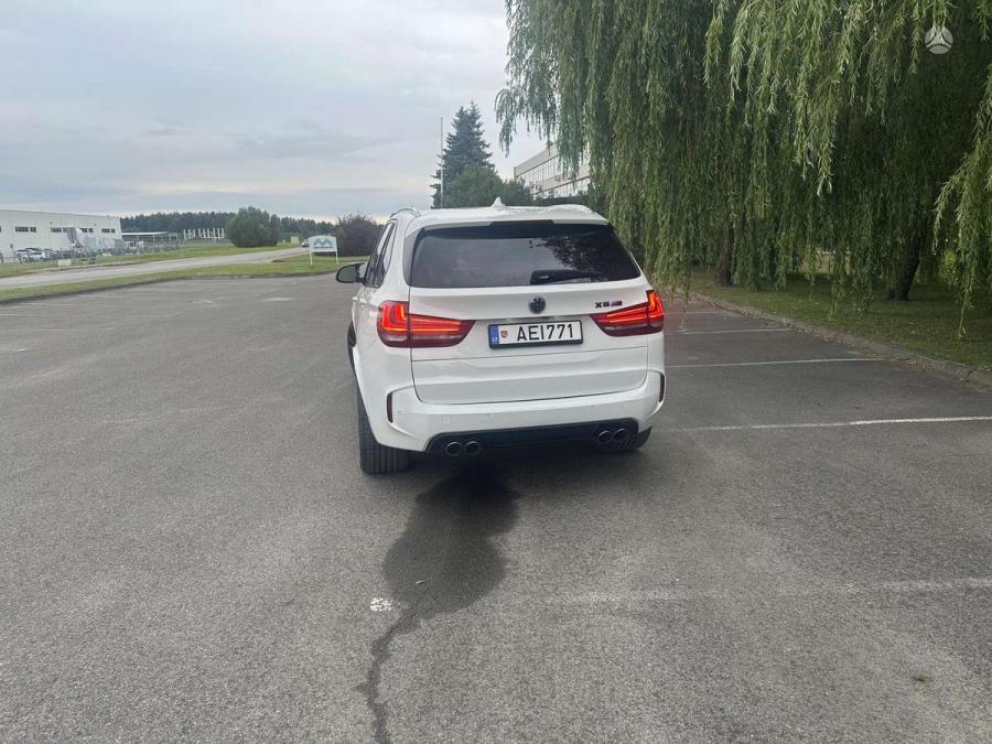 Balts BMW X5 2017 Klaipėda, ar dzinēja tilpumu 2.98 L un nobraukumu 125 tūkst. km par 22000 €, foto 5 vietnē AUTOMOTO.COM.LV
